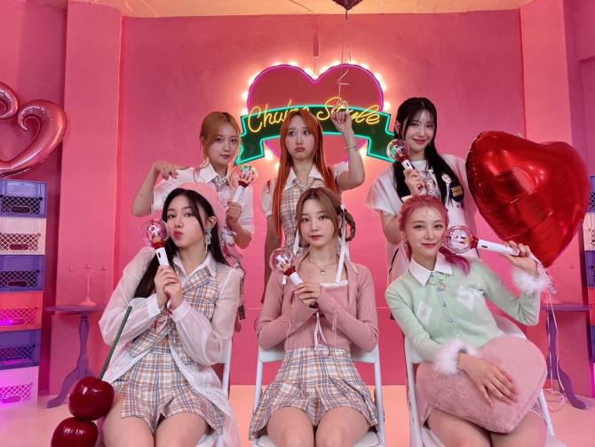 Rocket Punch Community Post 내가 사랑하는 로켓펀치🫶켓치 2023년도 너무너무 고마웠어 내년에도 잘