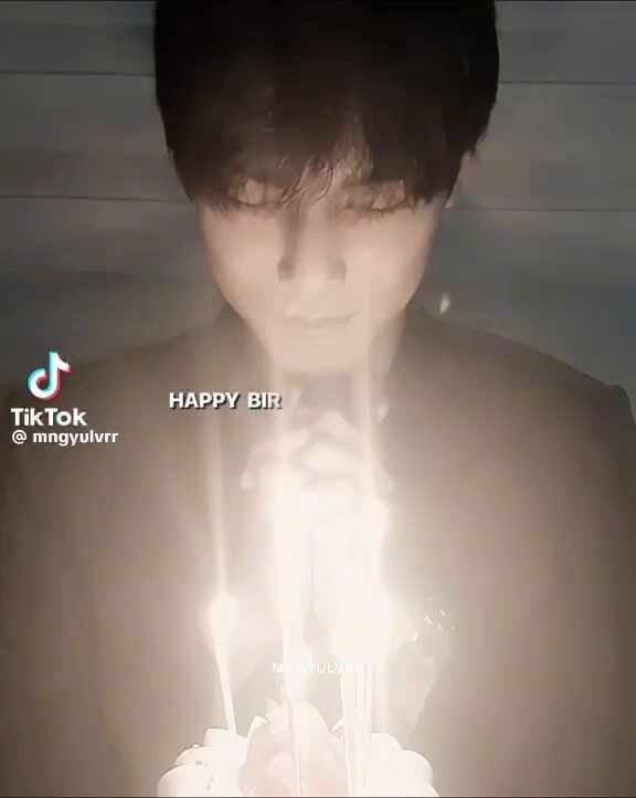 SEVENTEEN Community Post - HAPPY BIRTHDAY MINGOO:))🫶🏻 ️ I love you ...