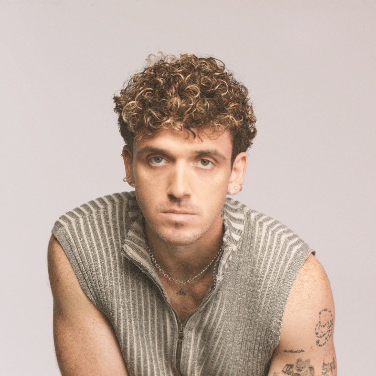 Weverse Lauv Community Highlight