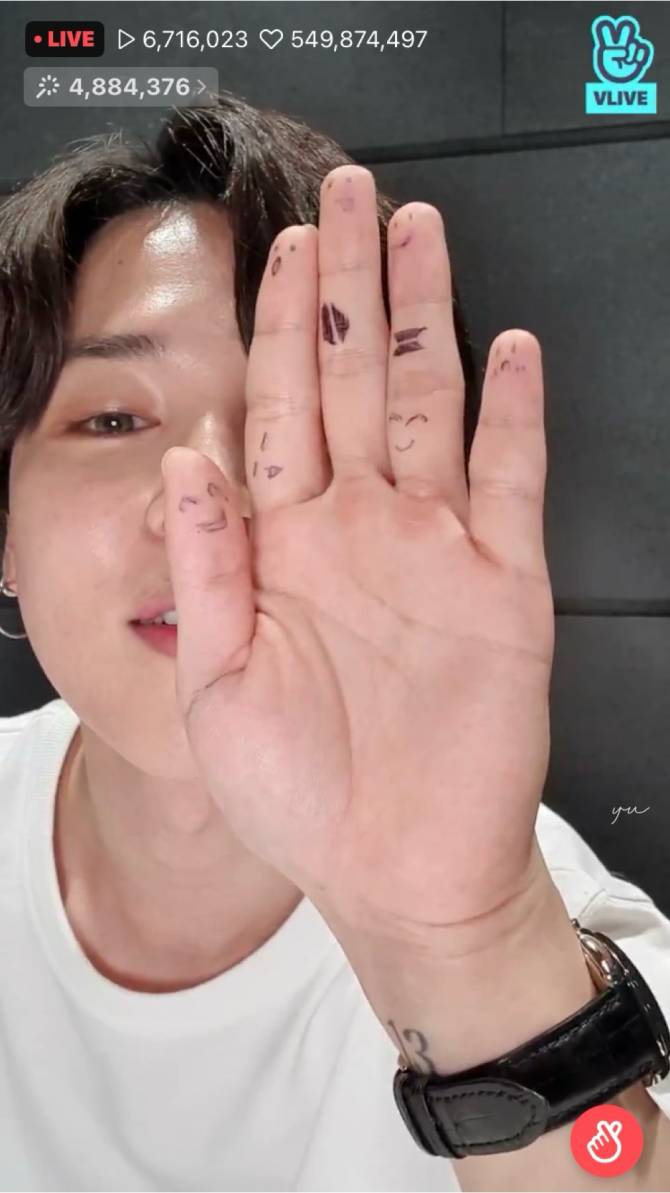 Bts Community Posts 지민시♥️ 지민씨 힘든 하루하루를 보내고 계시겠지만 정말 몸조심하고 건강하게 지낼 수
