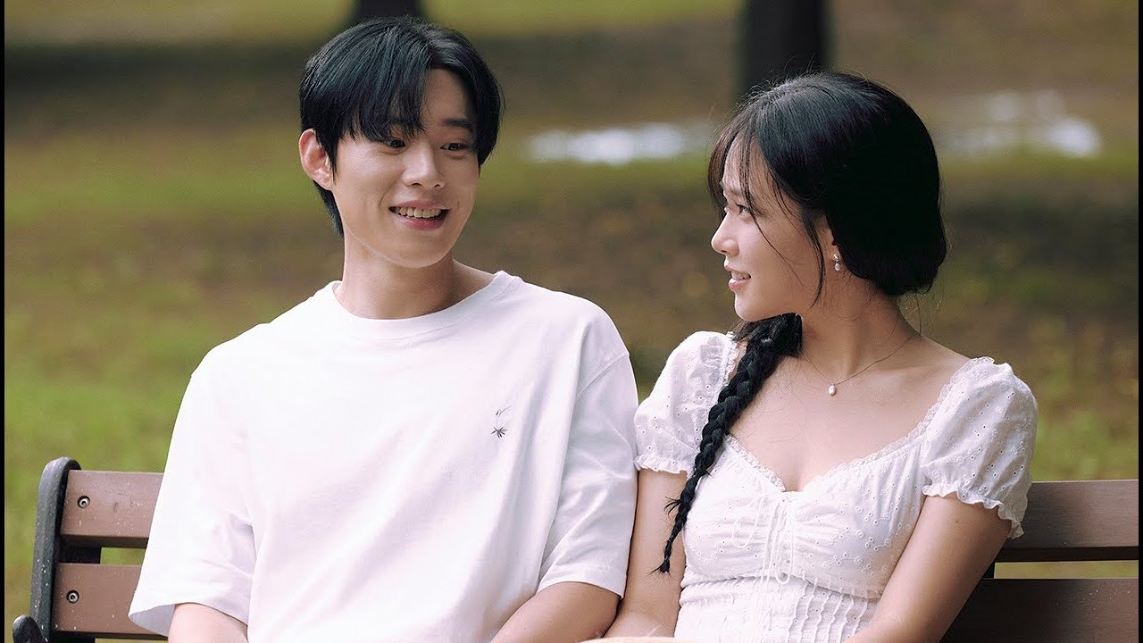 Weverse BIBI Media - 비비 (BIBI) - 한강공원 (Hangang Gongwon) Official M/V