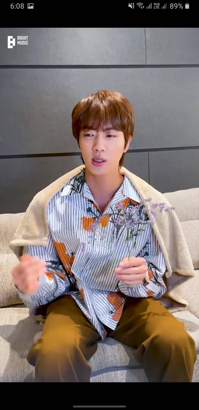 BTS Community Post - #Dear_Jin_from_ARMY 지니야🌸 다시 만나서 정말 반갑습니다.💮 내가 사랑받는다고 느끼게 해주셔서 감사해요.🎀 당신의 월간 ...