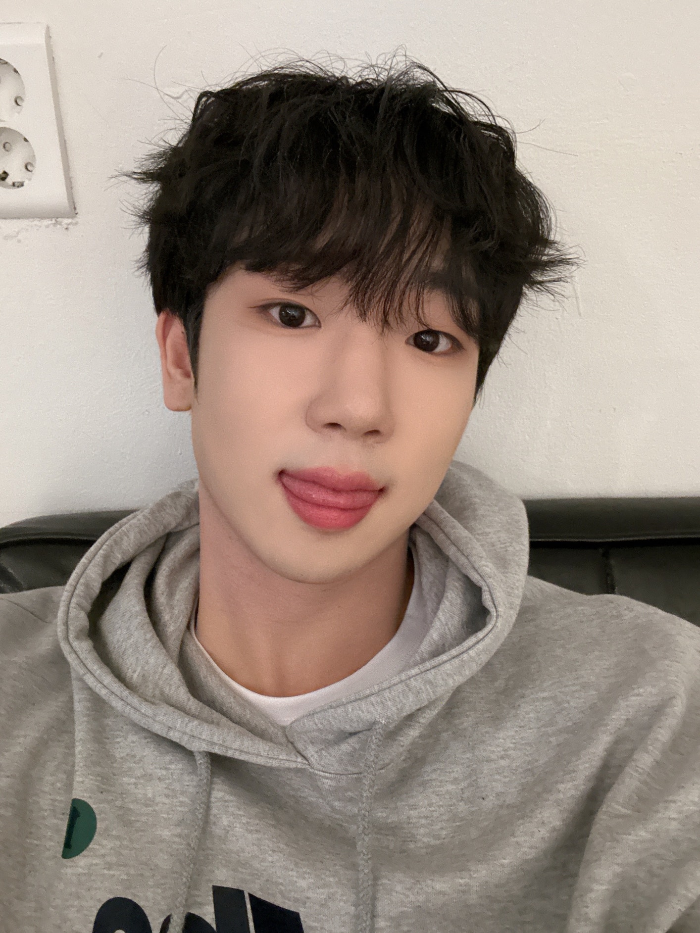 CHOI SOO HO Community Post - I miss you 😝 - CHOI SOO HO