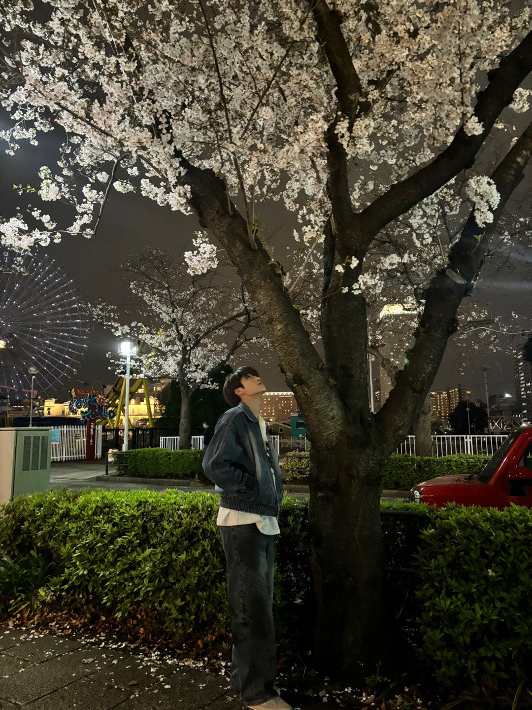 Lun8 커뮤니티 포스트 오늘 날씨가 좋네요 러베이트 오늘도 파이팅🌸🌸 ️ ️ 준우