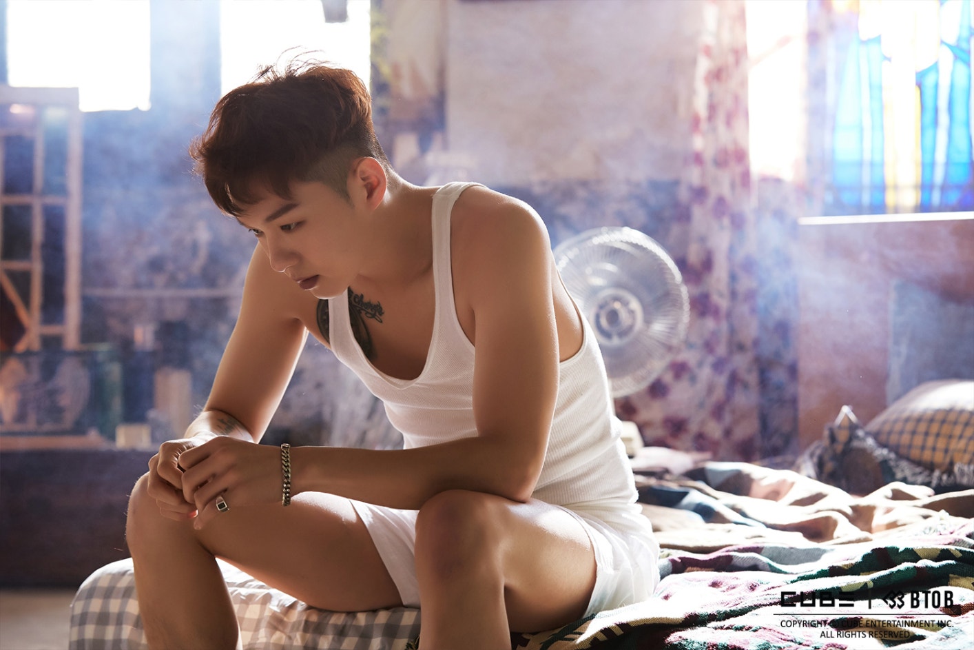 BTOB Community Post - 창섭시💙 비트콤 정주행 중!