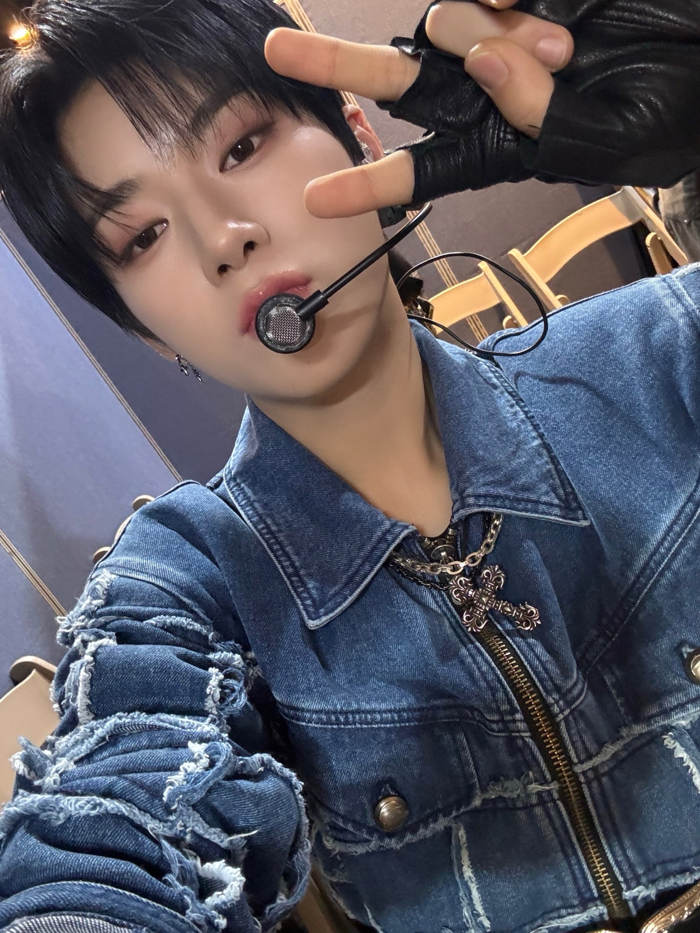 Nowadays Community Post 안녀어엉 🙌💕 다들 잘 지내구 있습니까 벌써 3주 차가 시작이네요 🫢