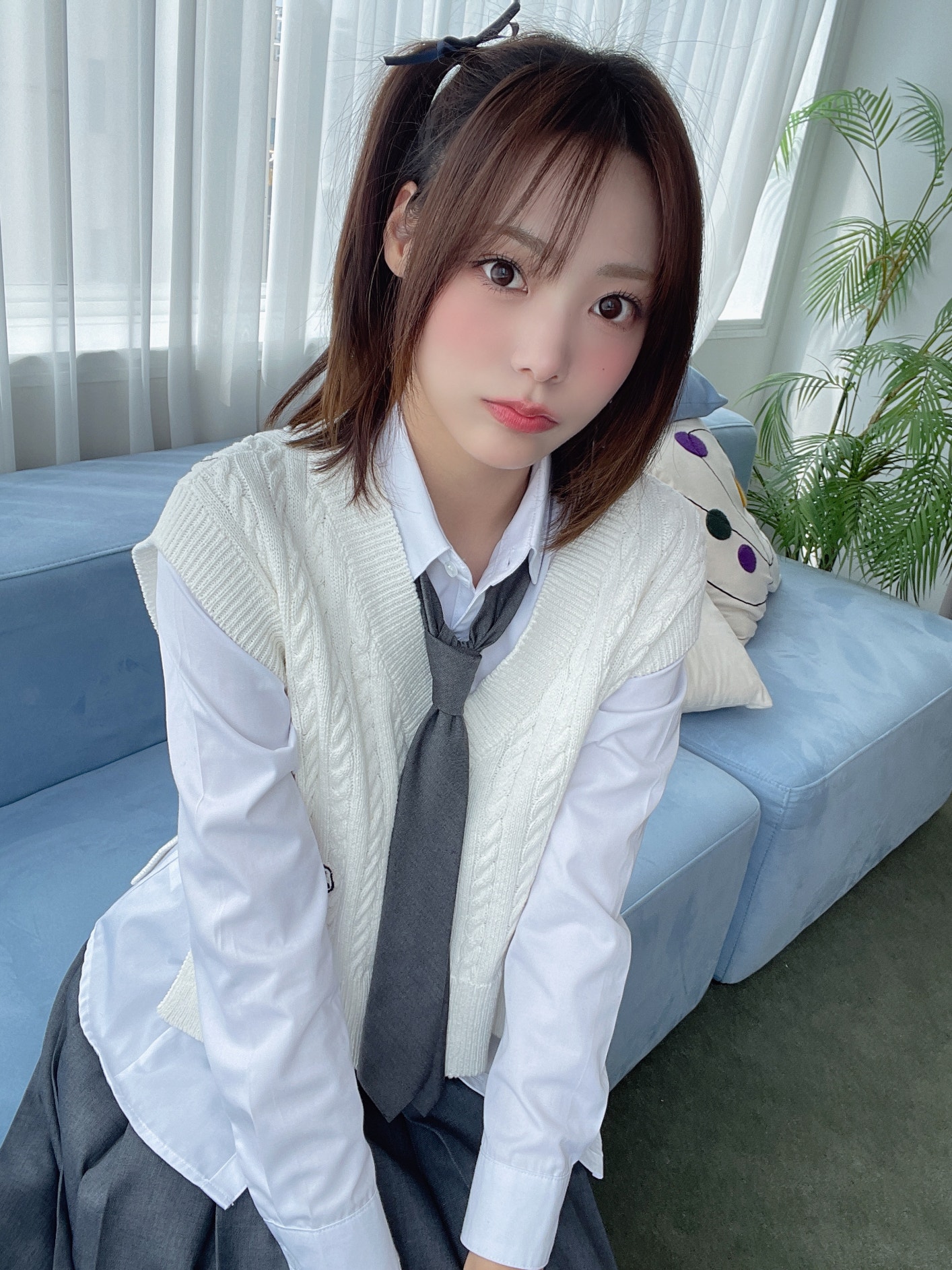 Qwer 커뮤니티 포스트 굿 애프터 눈이에요 오늘은 부산에서 바위게들 만나요 ㅎㅎ 명물 중에 씨앗 호떡이 맛있대서 바위게들