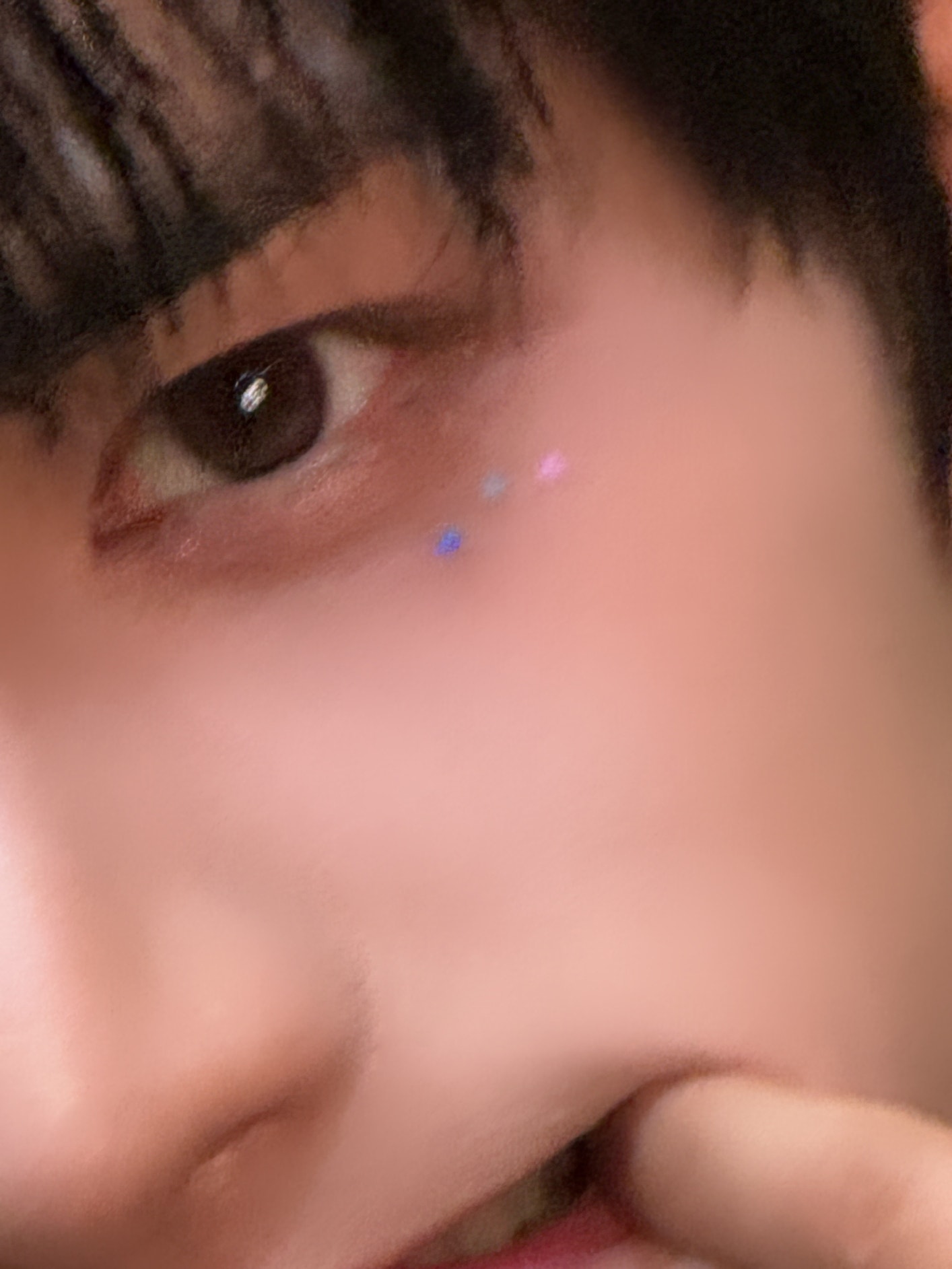 Nowadays社群貼文 In Yoon Day 📝 오늘은 조금의 포인트를 주기 위해 눈 밑에 반짝이를 붙였다 항상 무대