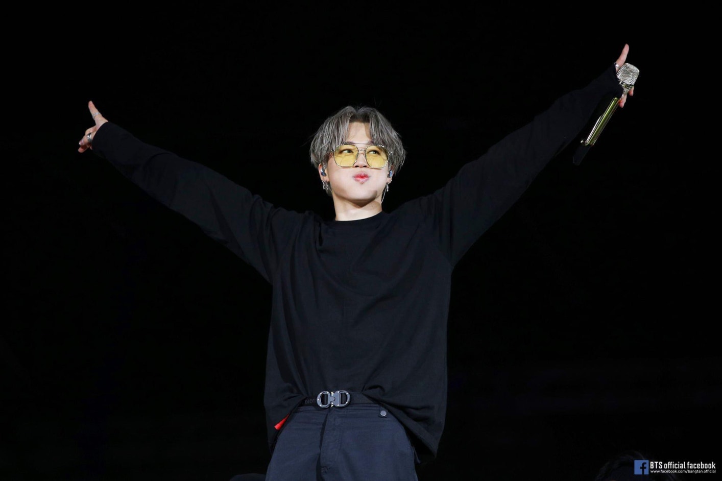 Bts Community Posts 지민씨 수고하셨습니다🤍 잘 지내요 좋은 생각만 하고 건강하고 행복했으면 좋겠어요 항상