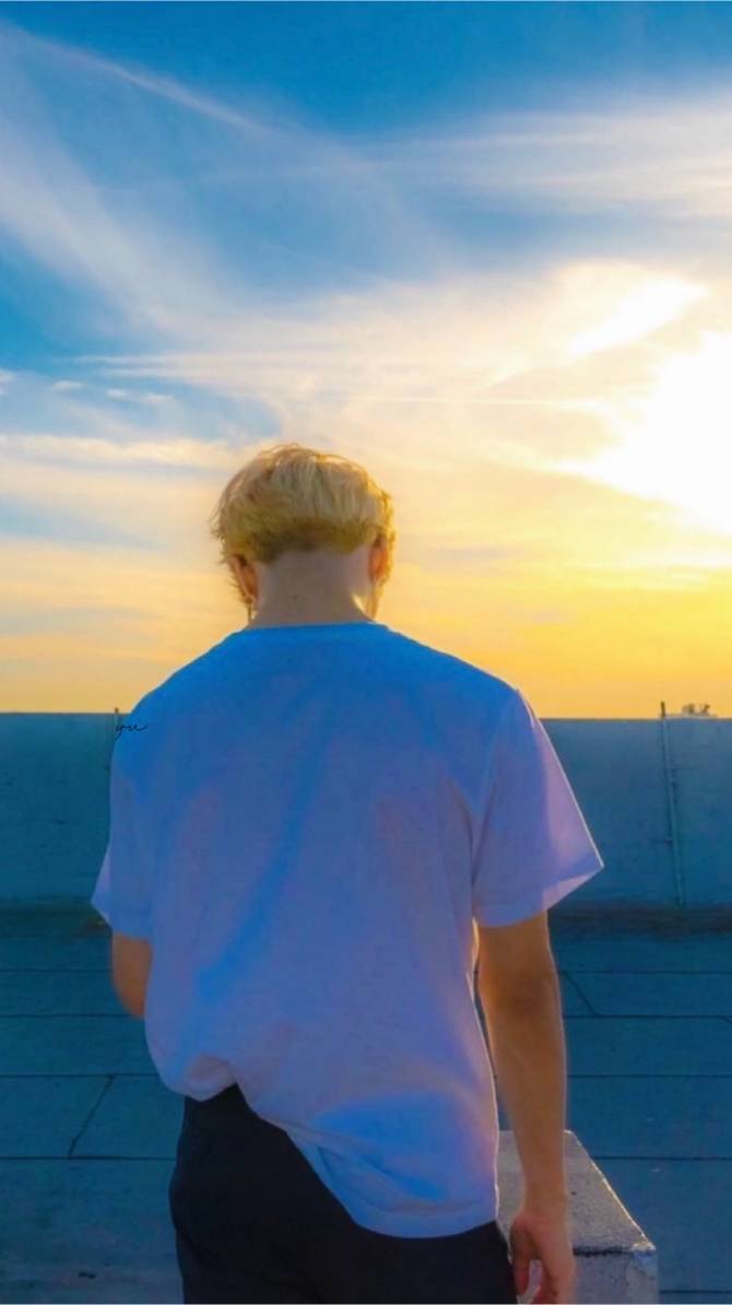 Bts Community Post 지민시🤍 지민씨 오늘도 건강하고 좋은 하루가 되길 바랍니다 매일 매일 응원하고 있어요🤍