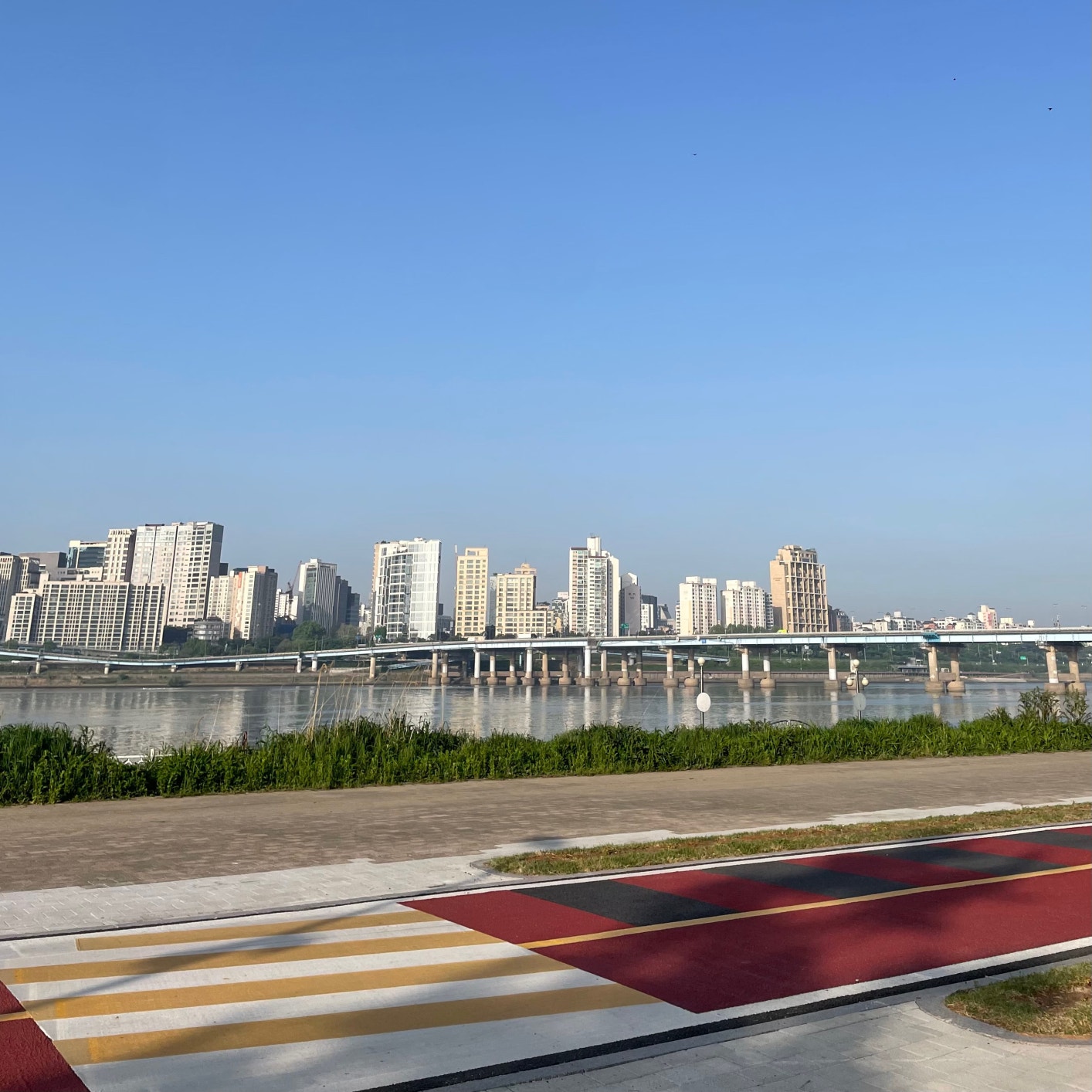 JUSTB Community Post - sweet lifeee🌿🍎 - Bain