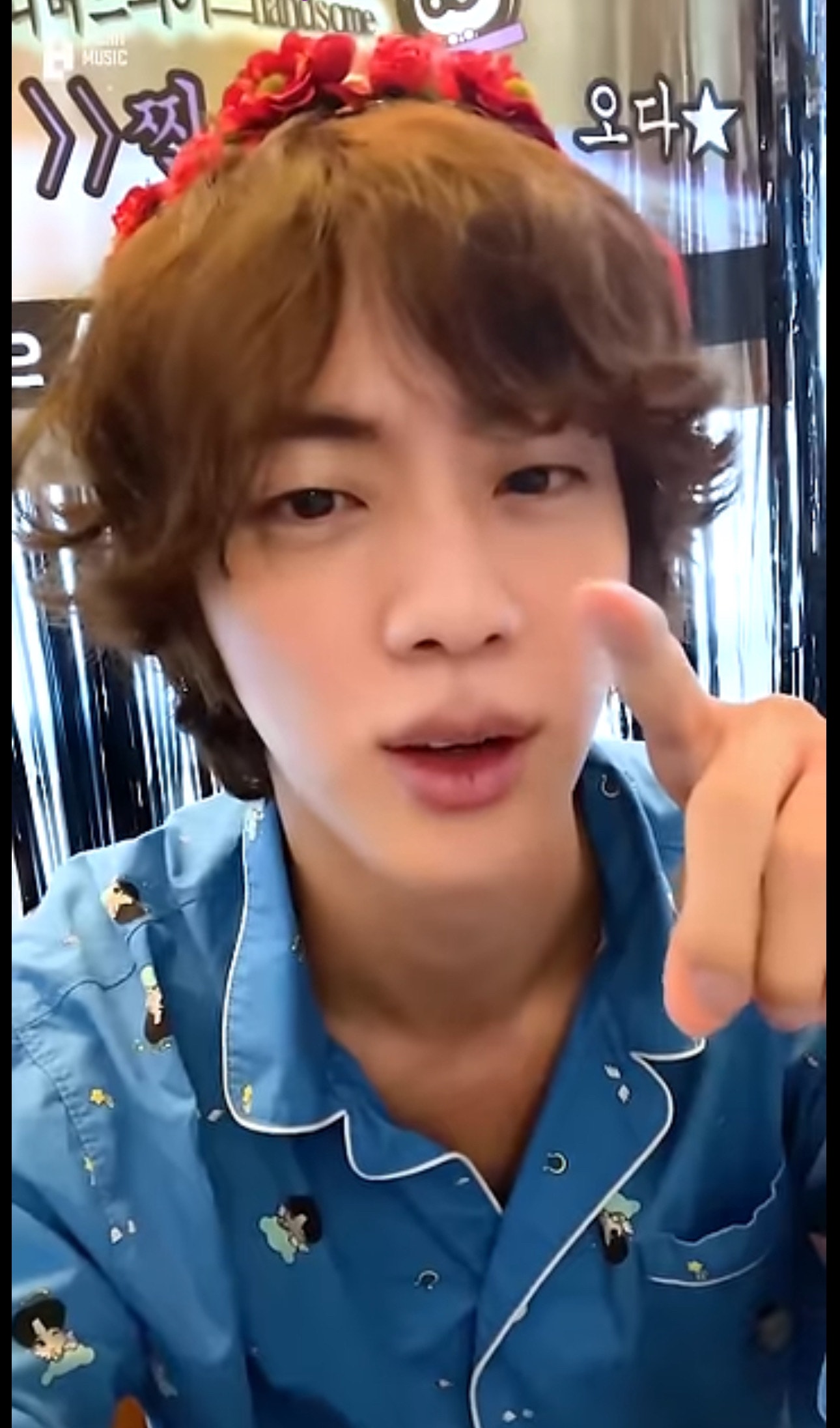 Bts Community Posts ãžã³ããð¹ ããããã ãã𥰠å
¥éç®åãªã®ã« ã¢ããèŠãã®ã¯ ããçŽãã§é€éãšèšãã¿ã€ãã³ã° ã