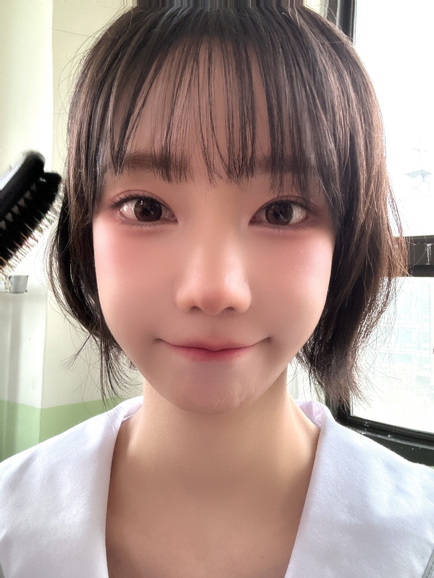 Qwer Community Post 오늘 좋은일이 세번이나 있었다요 저희의 공연소식이 하나 올라왔죠 열심히 멋지게