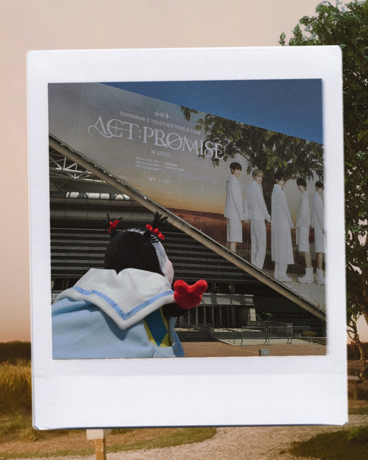 TOMORROW X TOGETHER Community Posts - MOA-Hi! Ppulverse here~ 🚌 How ...