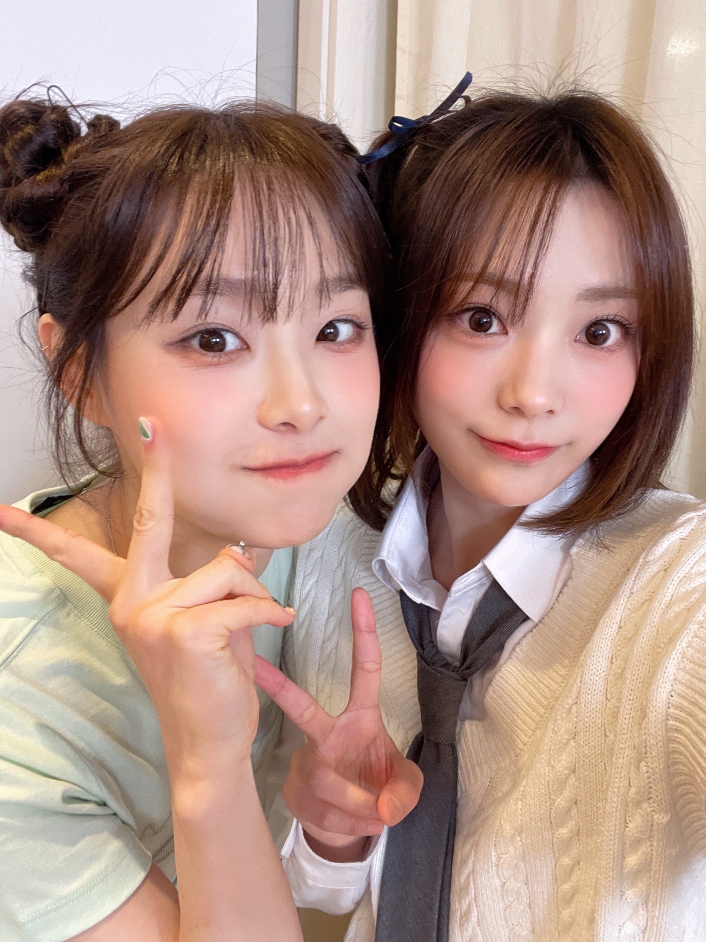 Qwer Community Posts 오늘은 쵸단 언니와 츄 선배님이 진행하시는 유튜브 지켜츄에 등장 했어요 계란말이도