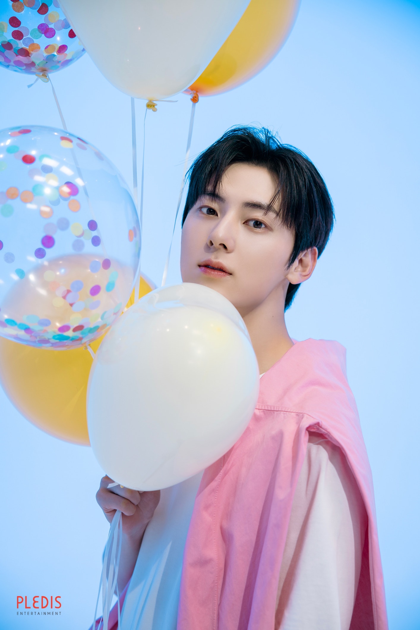 Hwang Min Hyun Community Posts 민현이와 재회하면 어떤 얘기를 들을까？🤭오늘도 사랑해🧡🧡🧡🧡🧡