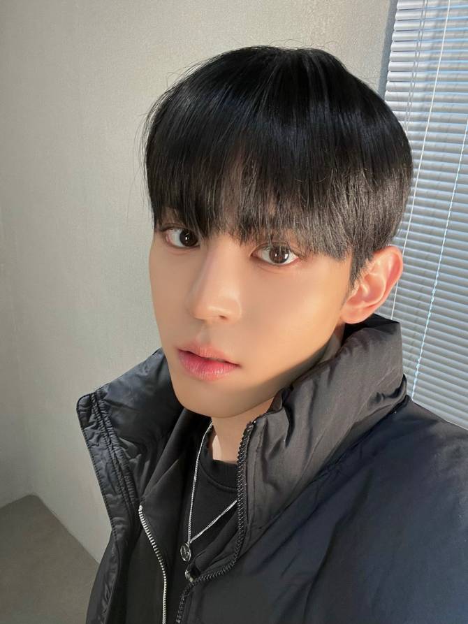Nowadays 커뮤니티 포스트 여러분 다들 잘 지내고 계신가요 저는 요새 언어 공부를 정말 열심히 하려고 하고 있어요