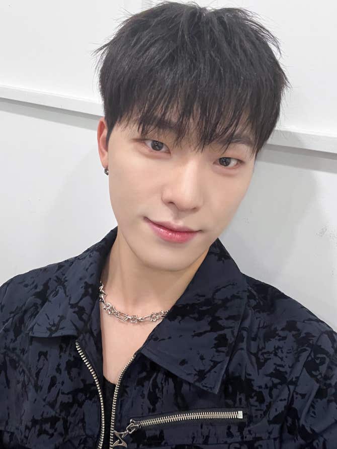 Seventeen Community Posts 캐럿들 덕분에 이번 활동도 행복해요ㅎㅎ 고마워요🥳 Dino