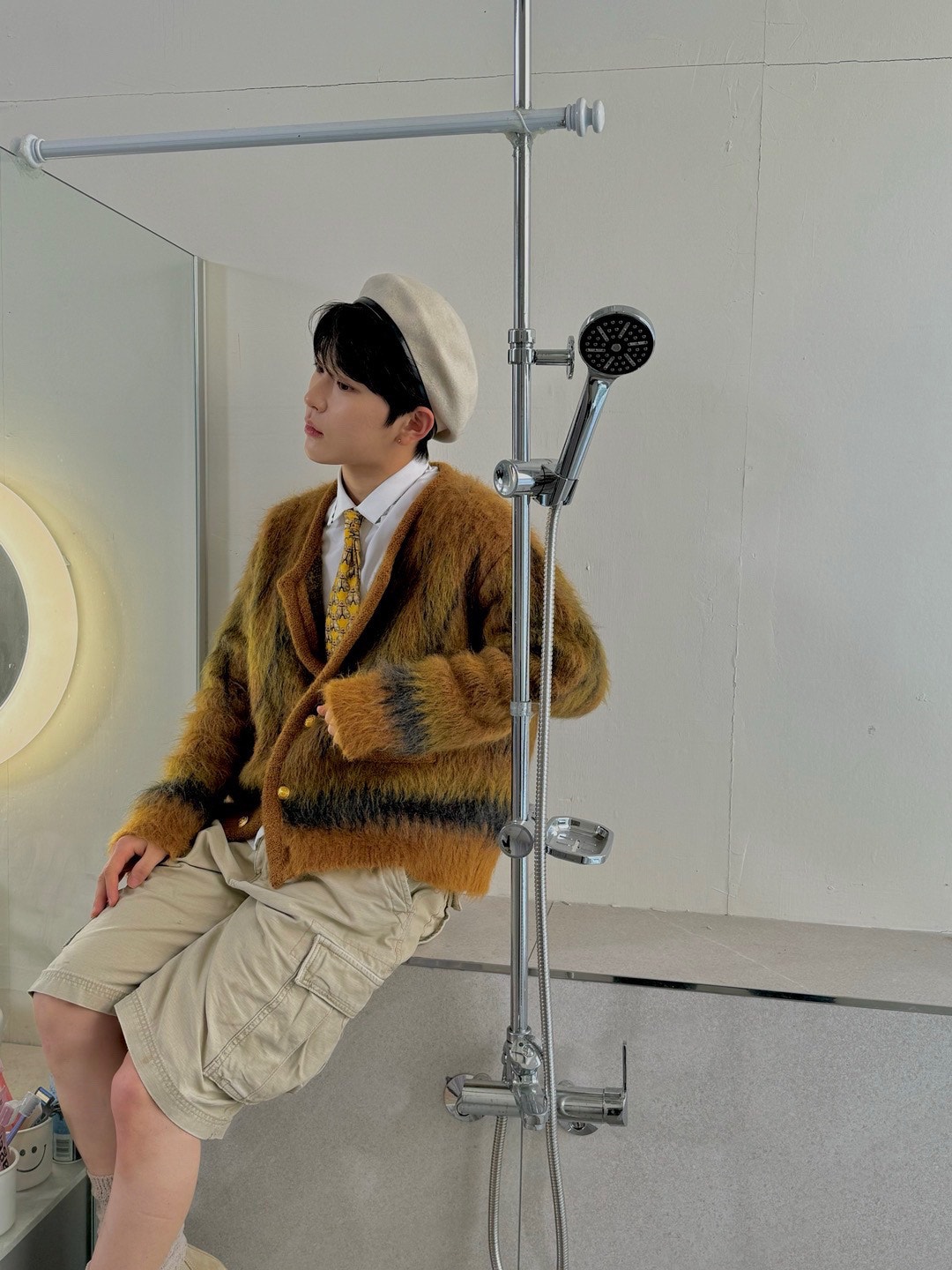 WHIB Community Post - Kick it🍀 - HASEUNG