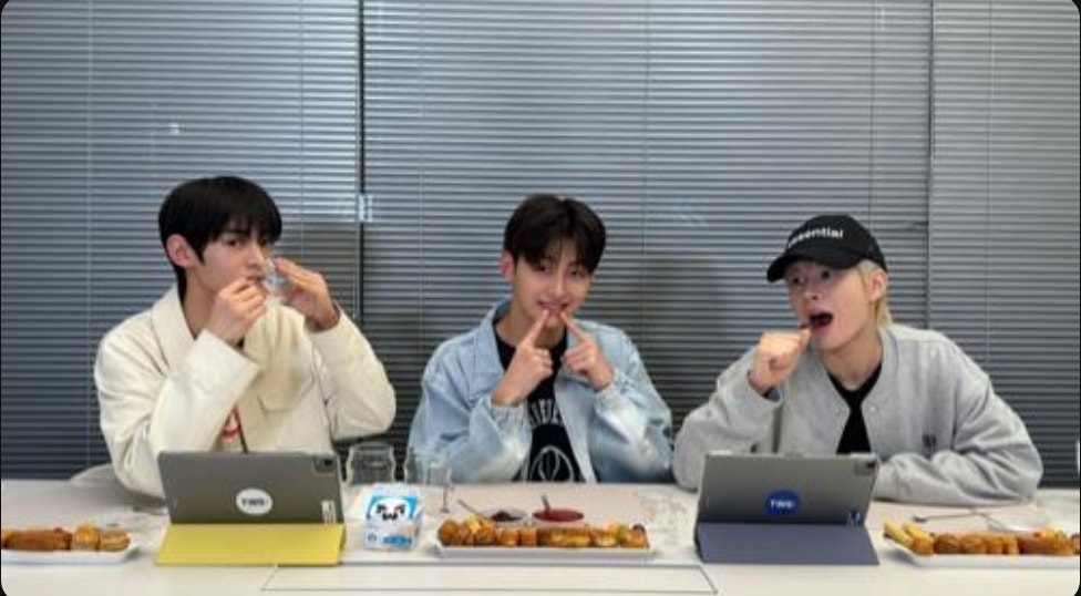 TWS Community Posts - TWS IS LIVE! 🤗 SO CUTE! Eat well TWS! 🫶🏻