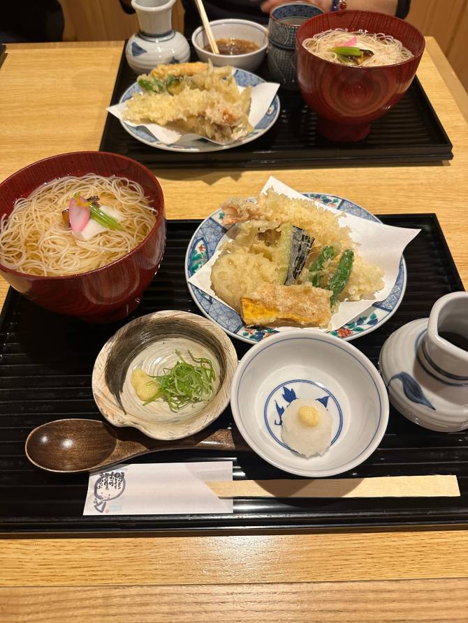 Onf Community Posts 京都 재밌었다😌 U