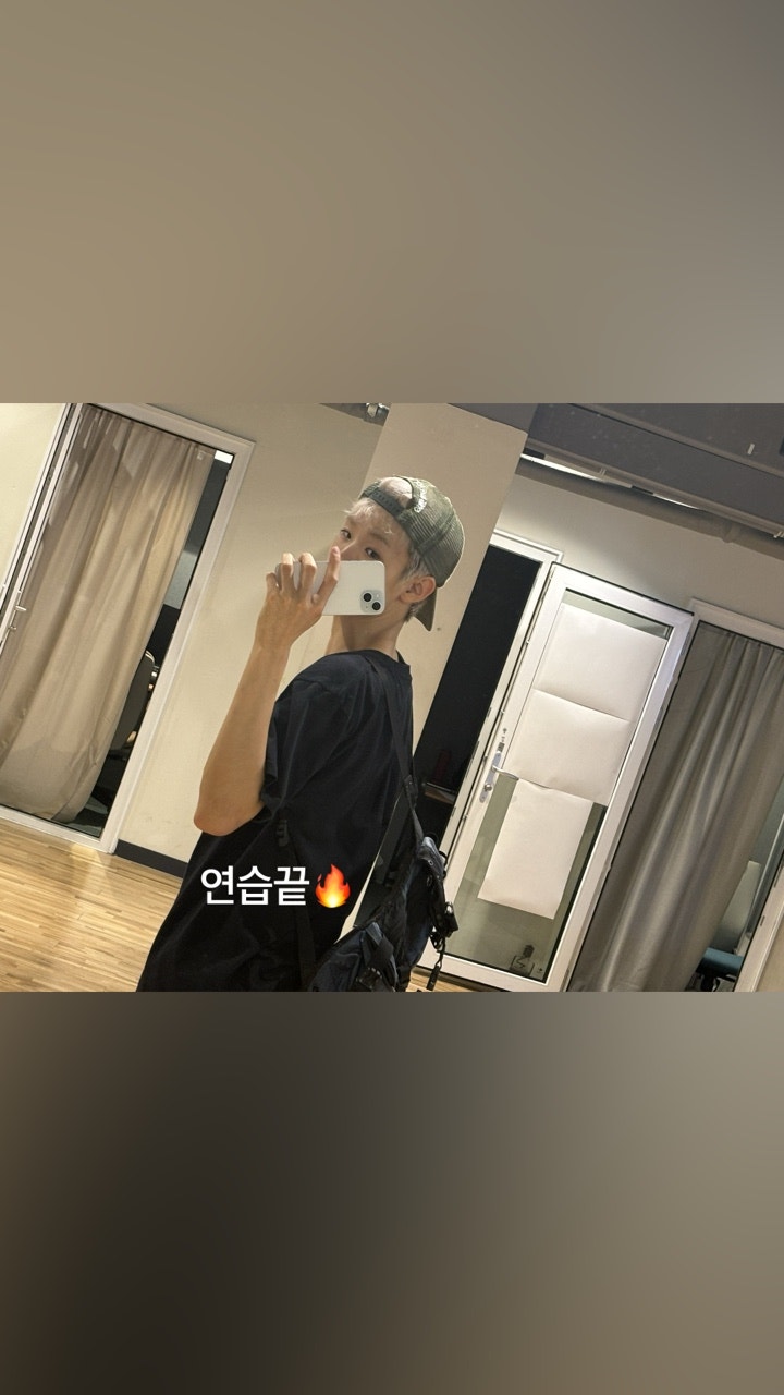 WHIB Community Moment - 연습끝🔥