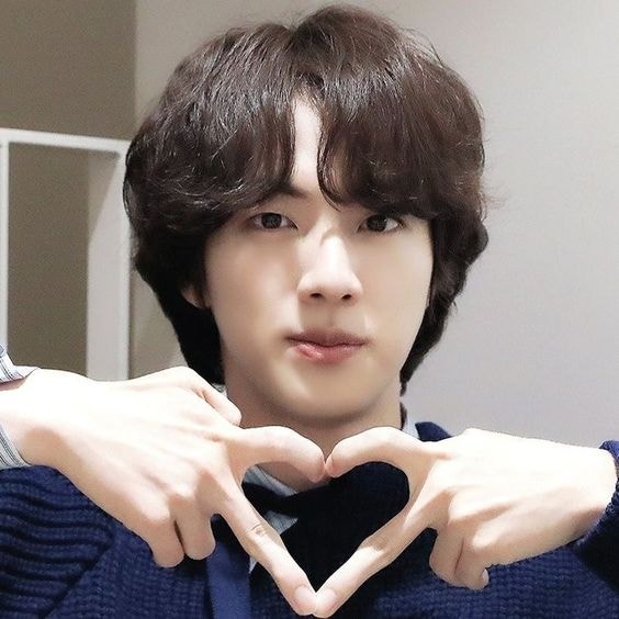 BTS Community Posts - yeah I am WWH !!! You Know I Am WORLD WIDE ...