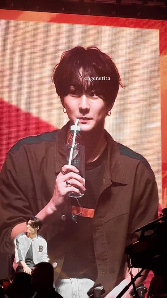 ENHYPEN Community Post - Enhypen looks so good tonight for their Bench ...