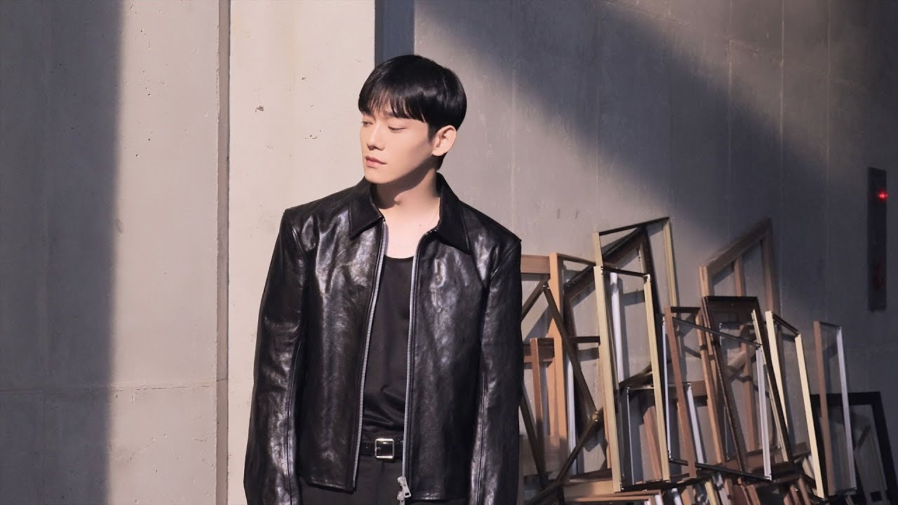 Weverse CHEN Media - 'DOOR' Jacket Shoot Behind | 첸 (CHEN)