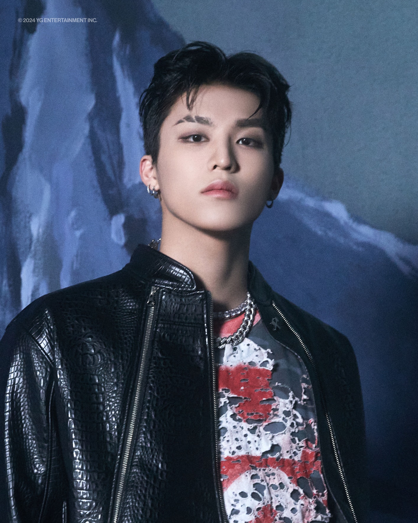 Weverse TREASURE Image - TREASURE - 'KING KONG' VISUAL PHOTO