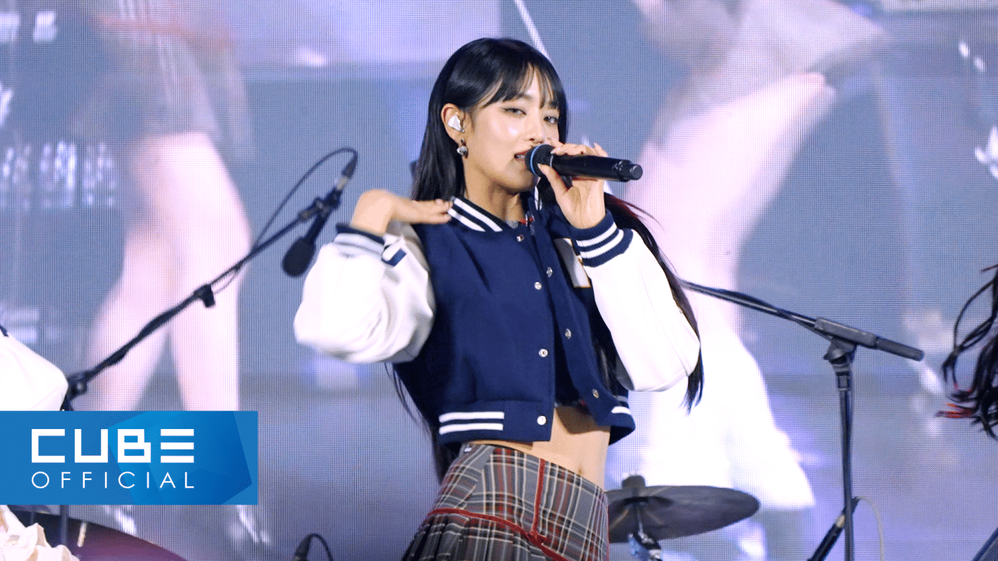 위버스 i-dle (아이들) Media - (여자)아이들((G)I-DLE) - '퀸카 (Queencard)' (민니 Focus) @ HANSUNG UNIVERSITY