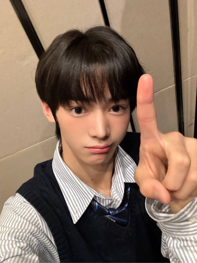 Tws Community Post 오늘 무대에서 오랜만에 42분들을 만나서 너무너무 즐겁고 행복했어요42분께서도 오셔서