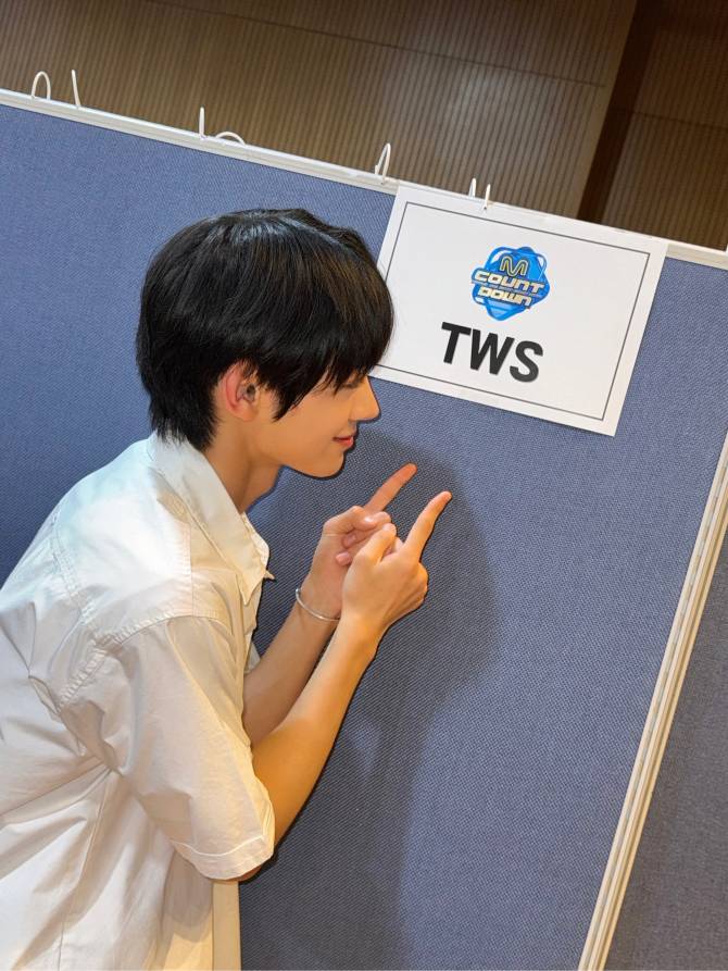 Tws Community Post 42 여러분 안녕 드디어 드디어 또다시 Tws의 무대로 우리42분들과 만났네요 오늘은
