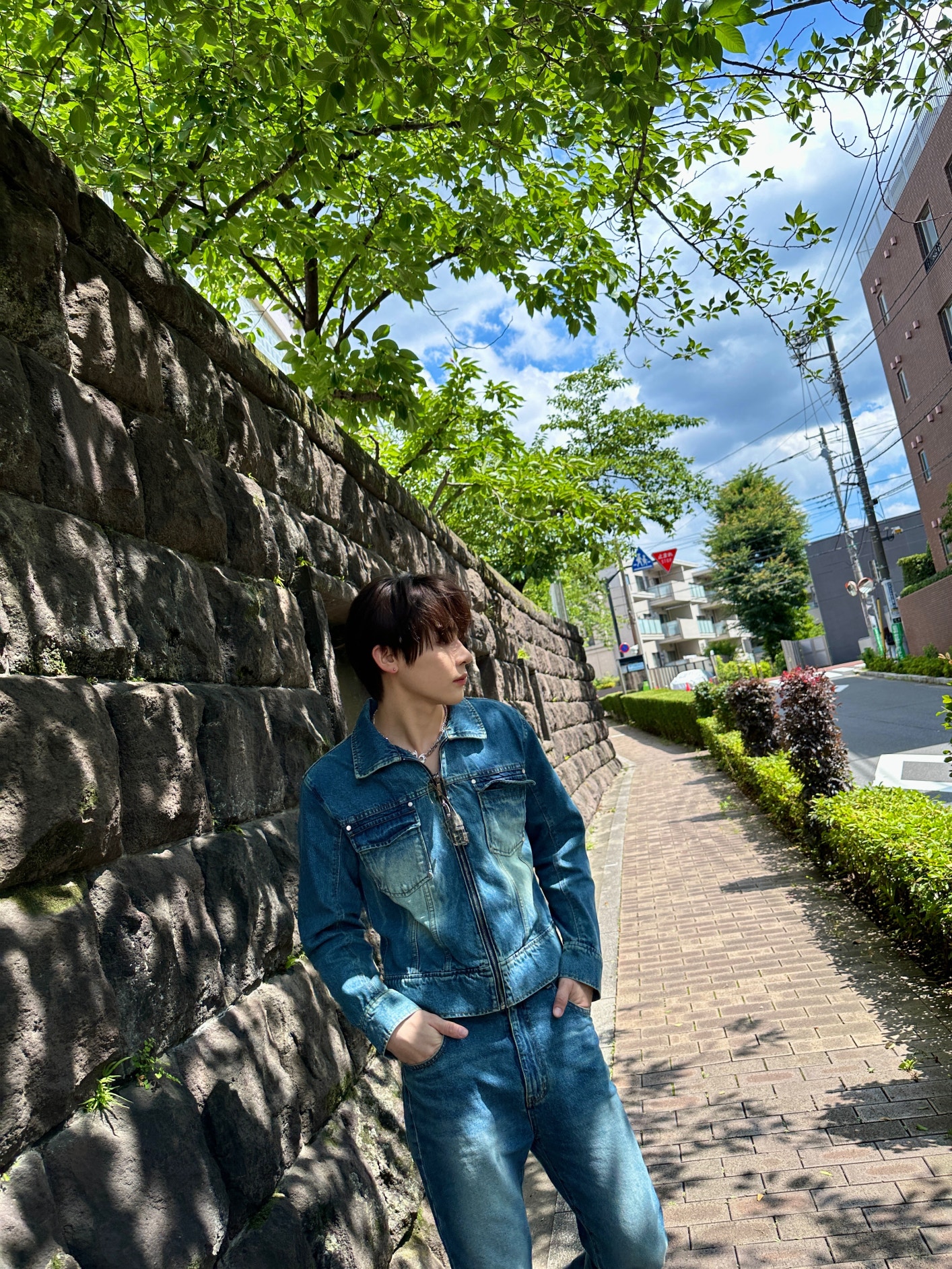 &TEAM Community Posts - 👖🤓 - NICHOLAS