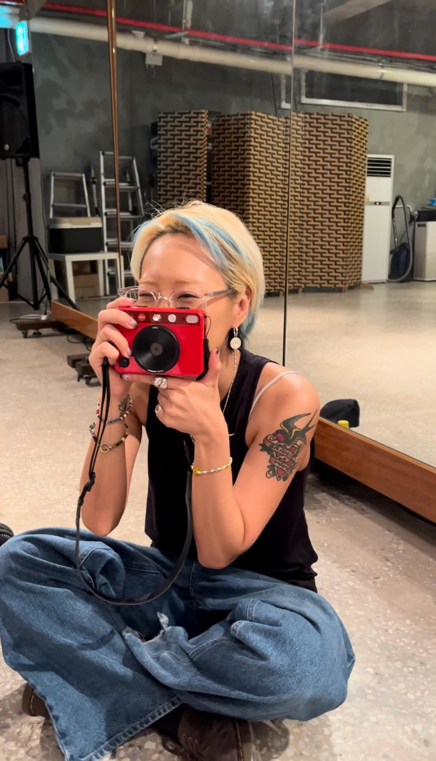 Wolf'Lo Community Post - 잘자요 굿나잇 ️ - HALO