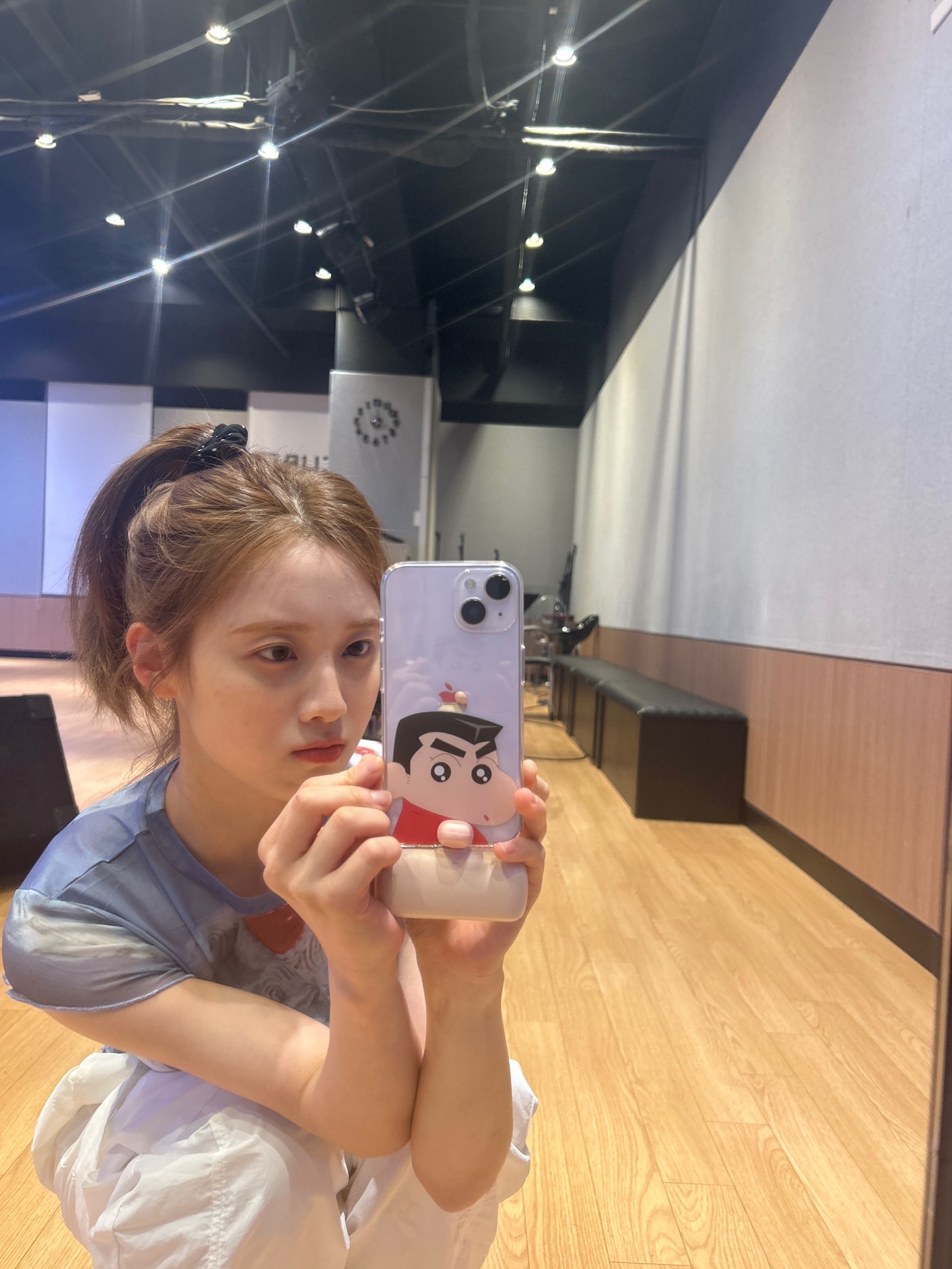 LIGHTSUM Community Posts - New case 😎 - NAYOUNG