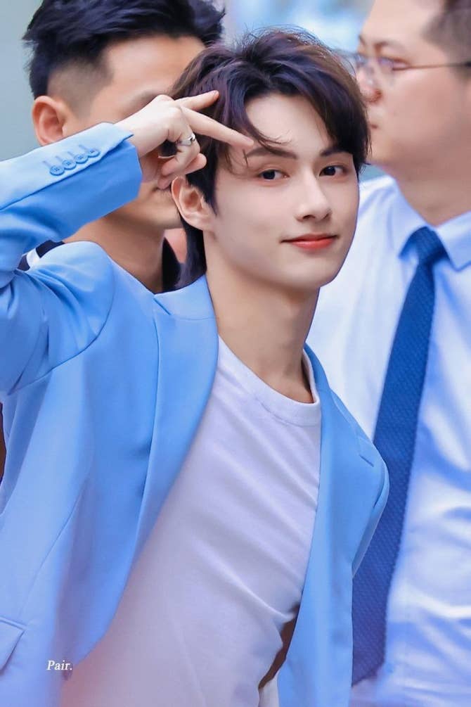 SEVENTEEN Community Post - HAPPY BIRTHDAY, JUN! I LOVE U SO MUCH, BOO ...