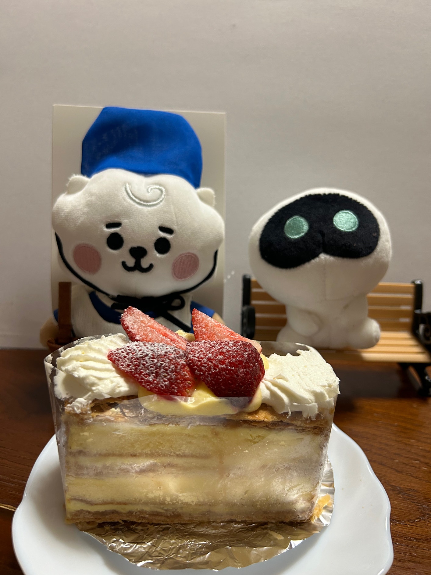 Bts Community Posts 진씨 어서오세요💕 1년 반 동안 기다렸어요 앞으로도 건강하세요 ️ 멤버들의 귀가를 진