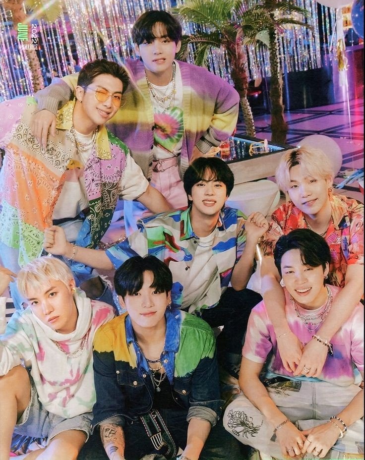 BTS Community Post - Feliz Aniversario N°11 Bangtan.. Todo su esfuerzo ...