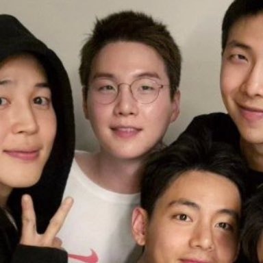 BTS Community Post - 😭 UEE😭🥺💧Eu💧💧E E😭😭 E EUE🥺🥺😭UUUUE😭🥺💧🥺😭 ue 💧ee😭🥺💧ue 🥺 ...