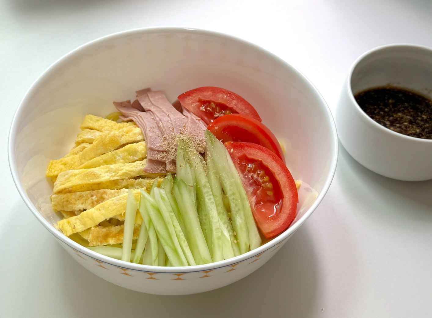 Onf Community Posts 울퓨네 히야시츄~~카 완성 🍅 소스는 울또 레시피에서 쯔유 한스푼 식초 반스푼만 더