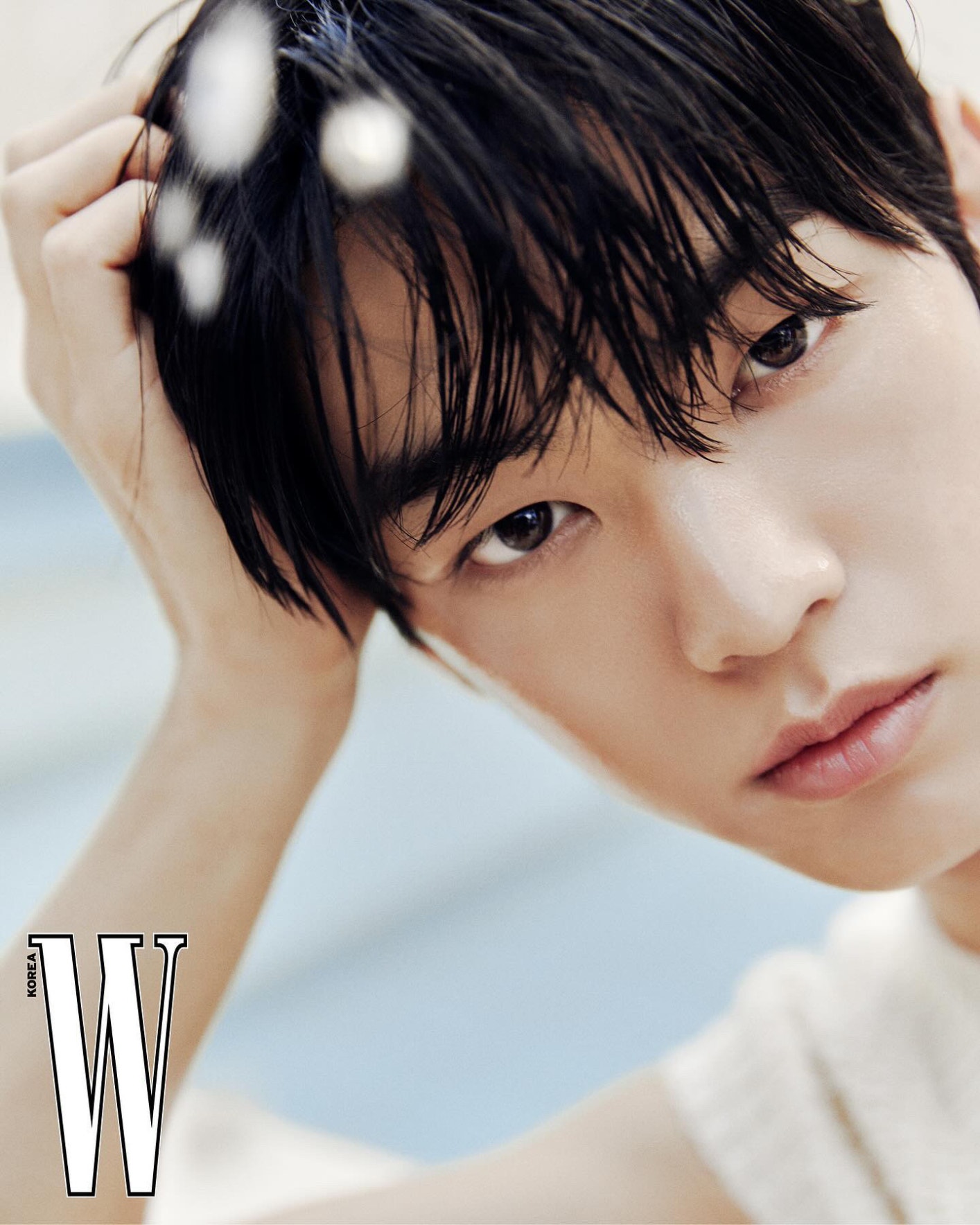 Tws Community Posts 오케이 눈싸움 시작‼️😳 빠져든다빠져든다 와 볼수록 잘생겼네 심장아