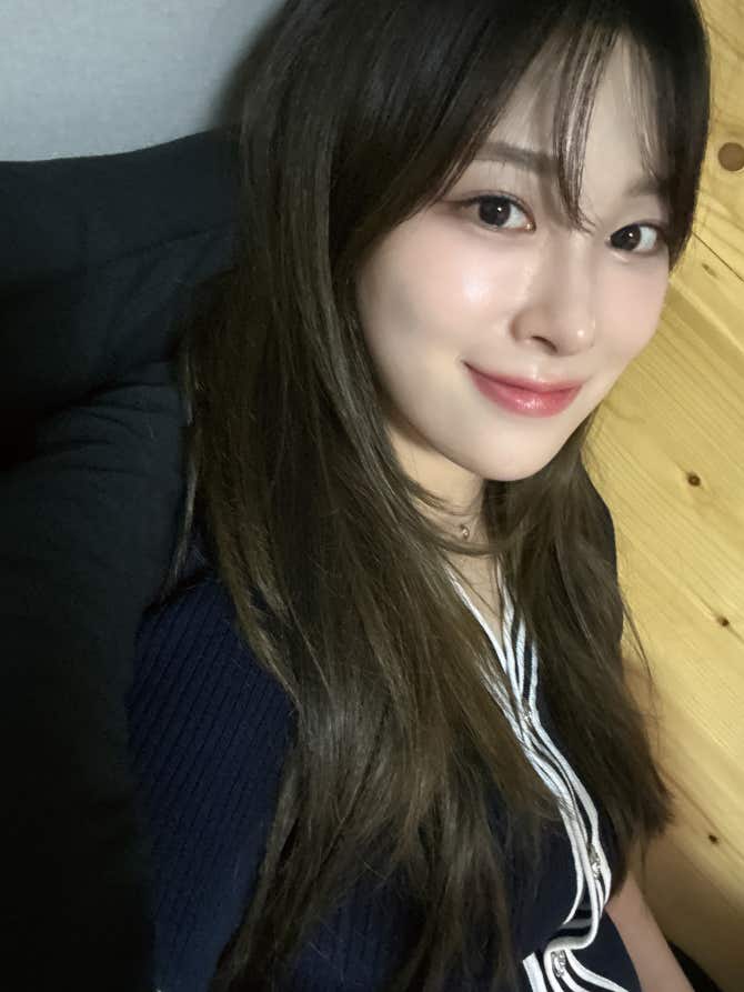 Rocket Punch Community Post 일요일 마무리 잘하고 푹 자기로 약속해🖤🤍
