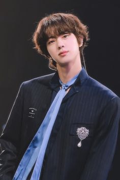 BTS Community Posts - JIN OPPA PLEASE COME LIVE!!! 💦😭 I WANT TO SEE YOU😞💜
