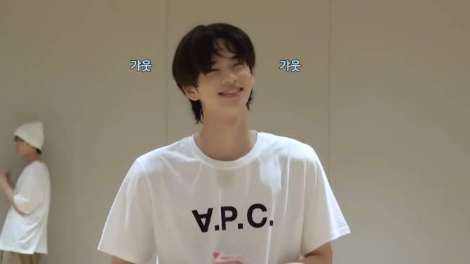 Tws Community Post 24일 언제오나했는데🥹 오늘 아침은 첫 컴백 기념으로 청초한 유🩵