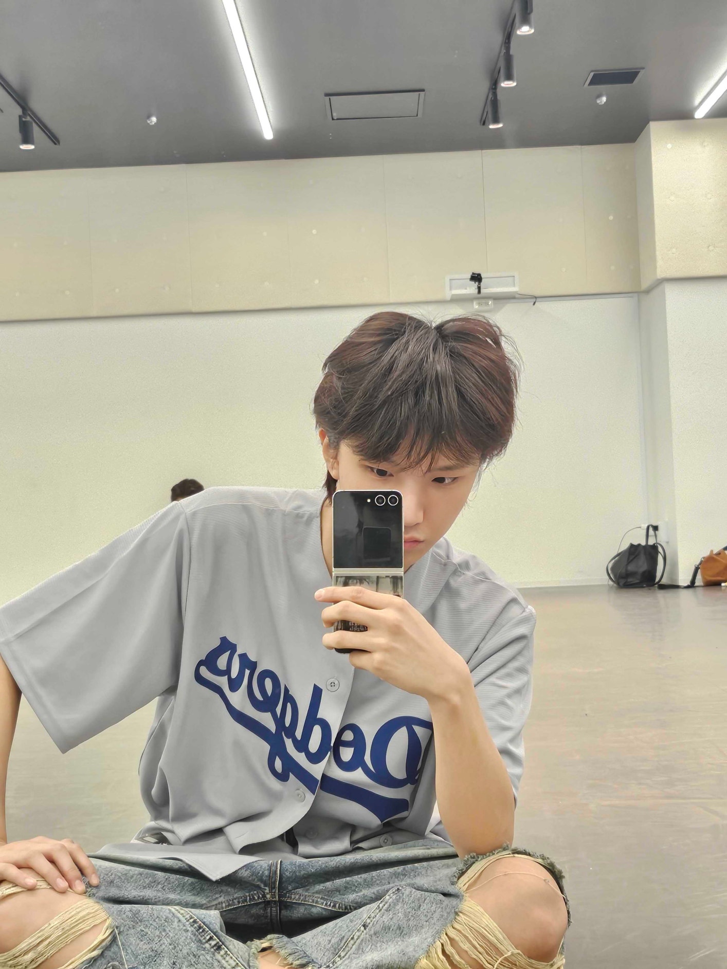 BOYNEXTDOOR Community Post - 오늘도 연습의 연속이다!😁 - WOONHAK