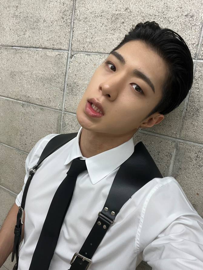 Onf Community Posts 😎 Wyatt