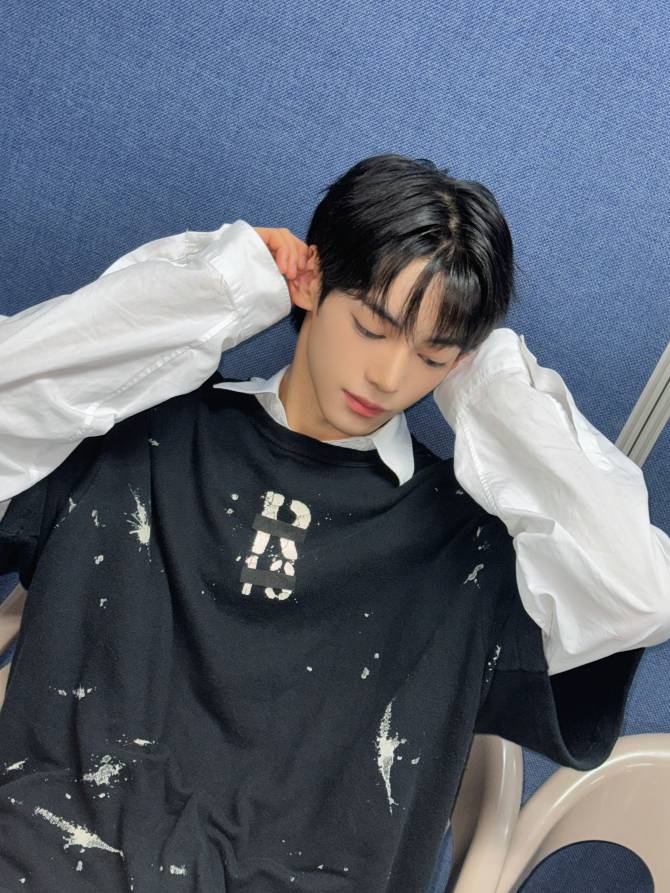 Tws Community Posts 오늘 42분들의 무대 응원 정말 감사해요 42분들 덕분에 무대에서 정말 힘이 나요