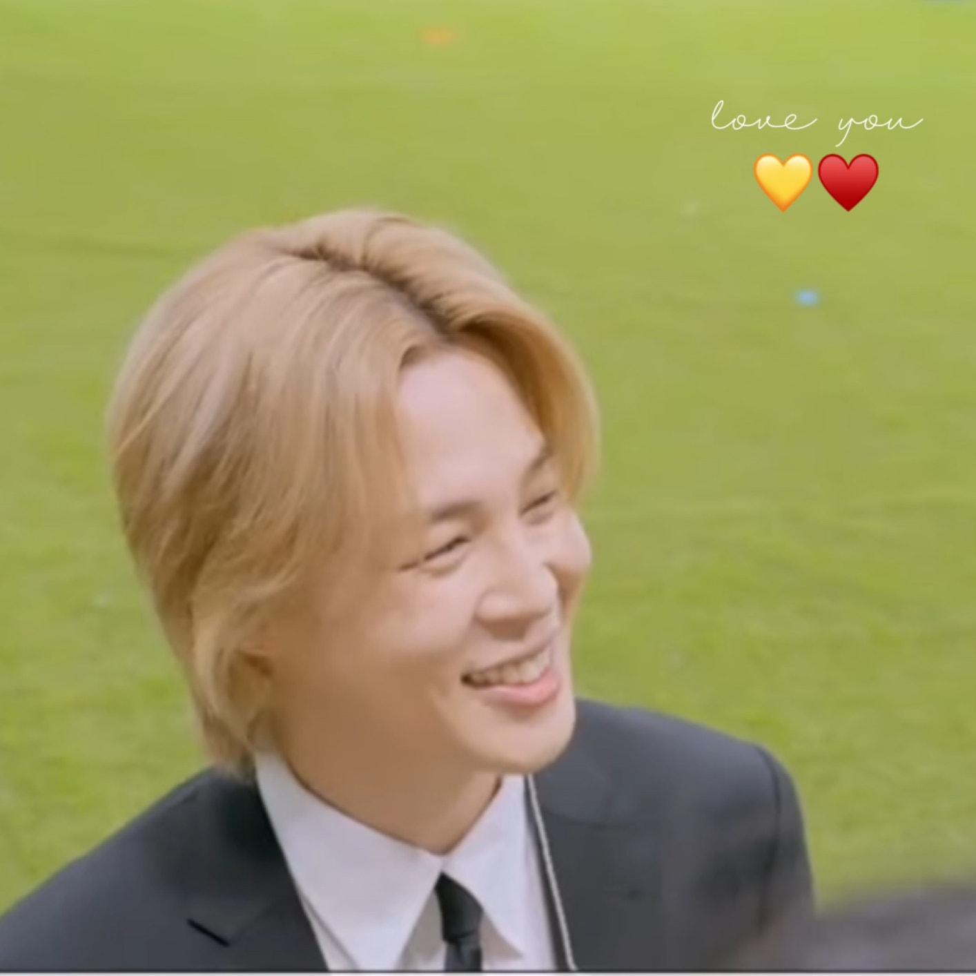 Bts Community Posts 지민시♥️ 오늘도 아프지말고 건강하게 지내길 바랍니다🤍 응원하고 있어요 사랑해요 지민씨♥