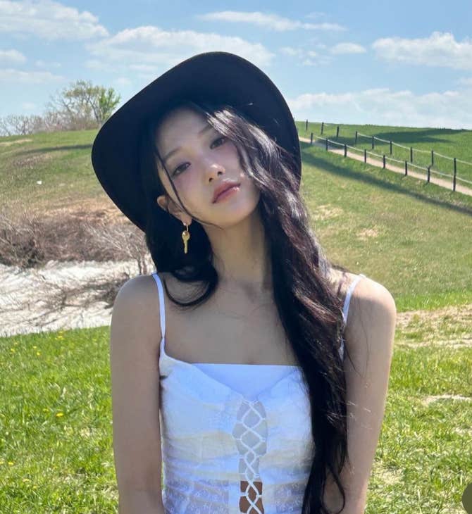 Fromis9 Community Posts 빵빵즈와 함께라면 장마따위 두렵지 않아